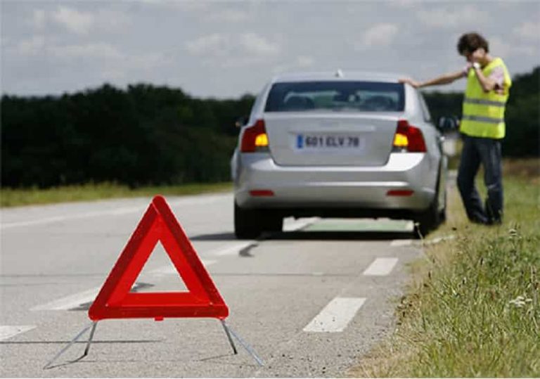 How to Avoid a Tire Blowout and What to Do If It Happens? - Tireer