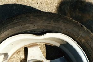 Signs of Bent Rim that Need Repair and What Should You Do?