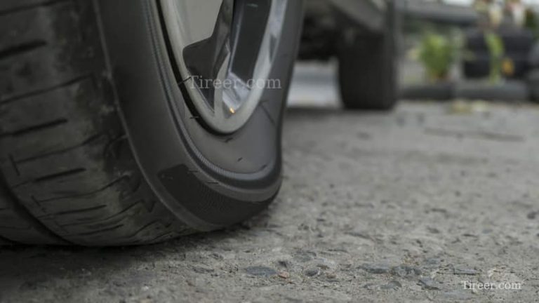 Cracked Tires: Causes and Precautions - Tireer Cracked Tires: Causes and Precautions - Tireer